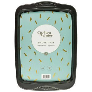 Chelsea Winter Biscuit Tray Non Stick Reviews - Black Box