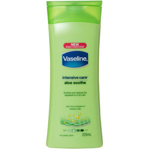 Vaseline Body Lotion Aloe Vera Reviews - Black Box